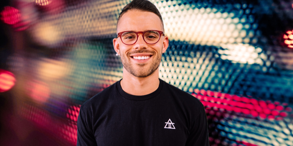 A reliable fx mentor in the sea of forex influencers